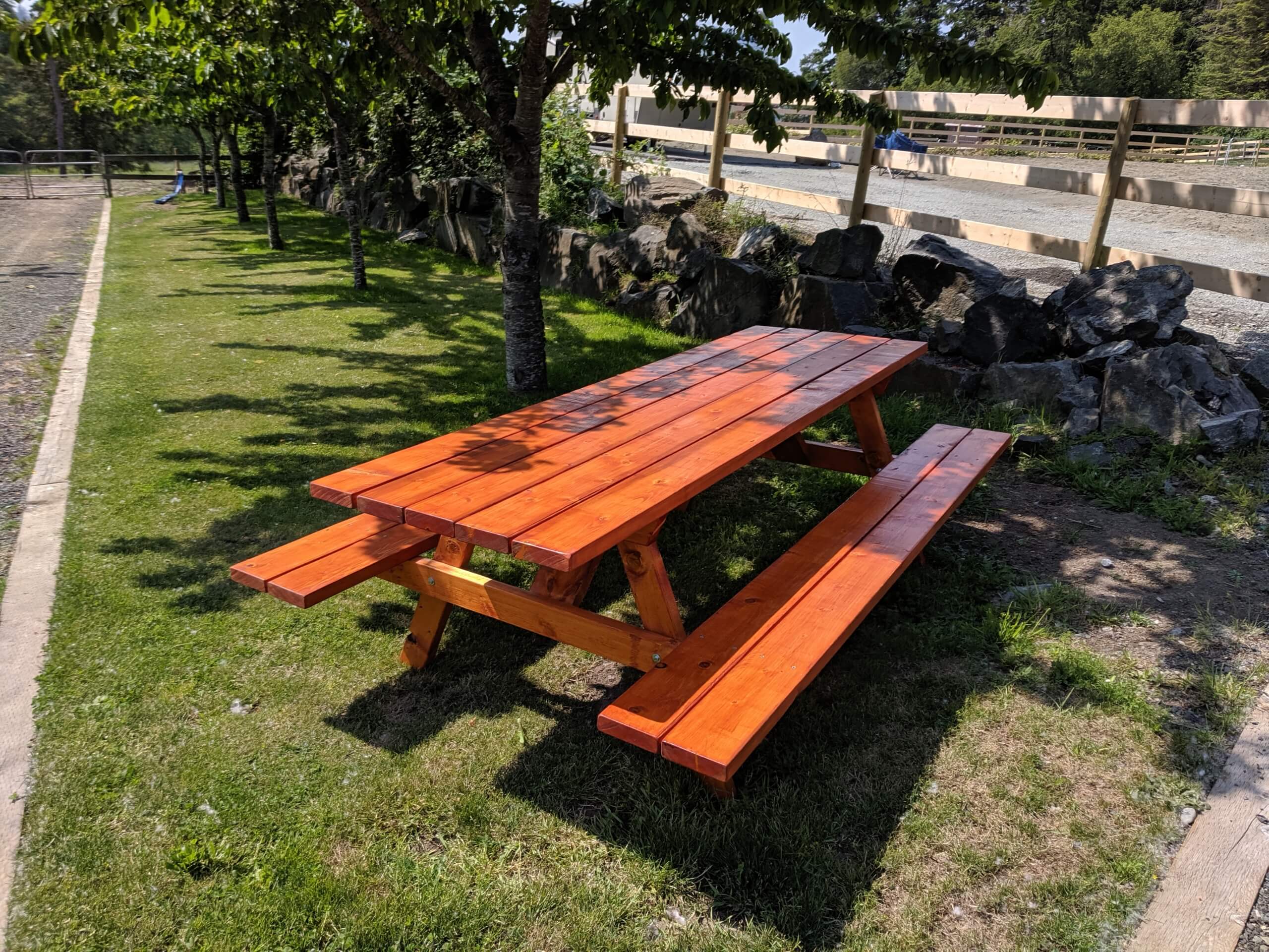 The Traditional Victorian A-Frame Picnic Table - ISLAND TABLES CO. - A ...